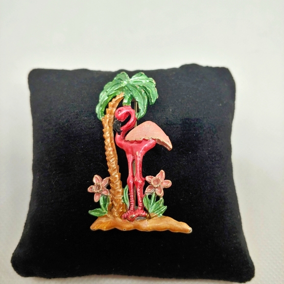 Jewelry | Flamingo Pin | Poshmark